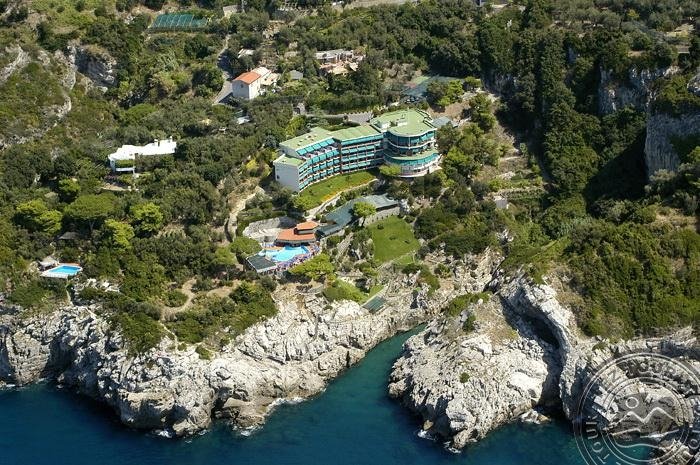 DELFINO (MASSA LUBRENSE) hotel viešbutis (Italija Iskija, Amalfi, Neapolis)